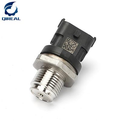 China Excavator Parts Common rail Pressure Sensor VA32G6109100 For SK130-8 for sale