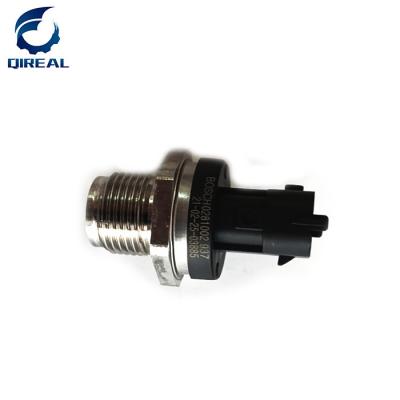 China QSB6.7 Diesel Engine Common Rail Fuel Pressure Sensor 0281006364 3974092 5260246 5297641 for sale