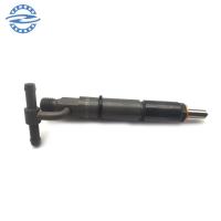 China Excavator PC200-6 Nozzle 6D95 Engine Fuel Injector 6207-11-3100 for sale
