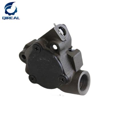 China 02130440 02130385 Excavator Engine Parts For F3l 912 3 Holes Oil Pump for sale
