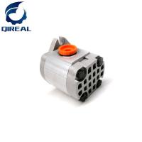 China Excavator HPV0102 Gear Pilot Pump EX100-3 EX200-3 EX200-5 ZX240-3 ZAX270 4276918 9218005 for sale