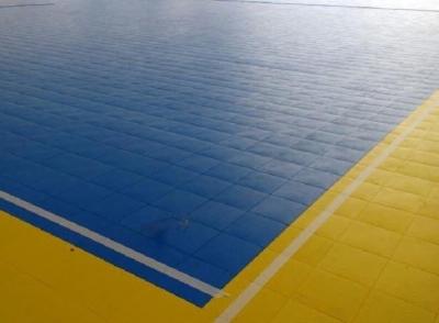 China SPM-3022 Portable Interlocking Sports Flooring 301x301x22mm with 36% Shock Absorption & 93% Ball Rebound for sale