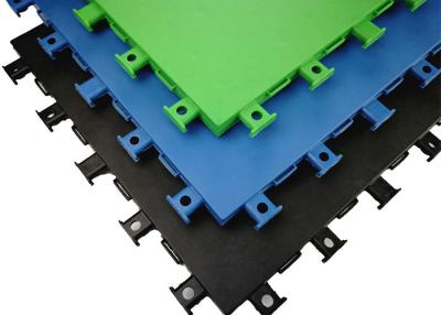 China Non Poisonous Smell Less Indoor Sports Flooring 301x301x22mm with 36% Shock Absorption and 93% Ball Rebound for sale