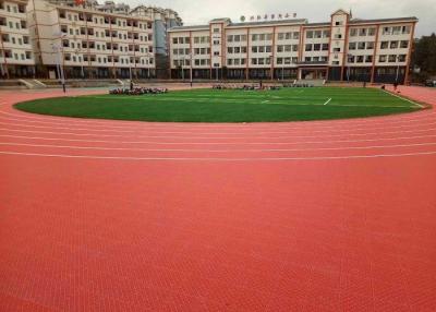 China Durable Removable Indoor Track Flooring 250x250x12.7mm with 42% Shock Absorption and Anti-Cracking Design for sale