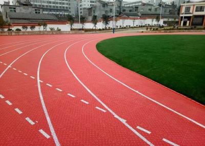 China Antimicrobial Temporary Running Track Flooring 300x300x15.8mm with Elastic Cushions for sale