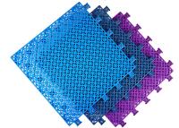 China 300mm x 300mm Denoise School Playground Flooring with 54% Shock Absorption and Elastic Cushion Technology for sale