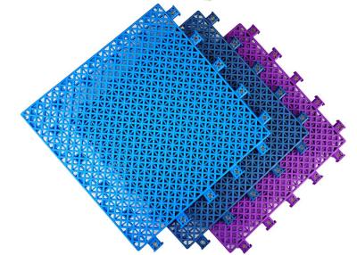China 300mm x 300mm Denoise School Playground Flooring with 54% Shock Absorption and Elastic Cushion Technology for sale