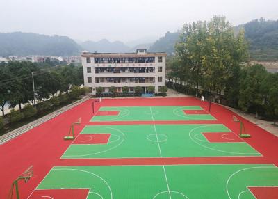 China Reversible Multi-Purpose Sports Flooring 300mm x 300mm x 15.8mm with 54% Shock Absorption and Low Heat Reflection for sale