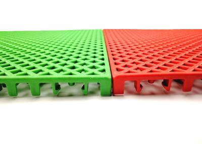 China Modified PP Futsal Court Flooring SDT-3016 - 300x300x15.8mm Tiles with 54% Shock Absorption and 97% Ball Rebound for sale