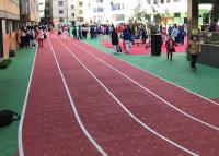 China SMG-3015 Synthetic Portable Athletic Track Flooring 303.8×303.8×14.7mm with 57% Shock Absorption and -15℃ to 70℃ Temperature Resistance for sale