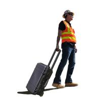 China Portable Suitcase Drone Defence System UAV Navigation Decoy Jammer Block Signal for sale