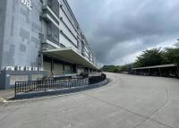 China A Bonded Warehouse In China That Provides Transit And Processing Services For Import And Export Goods for sale