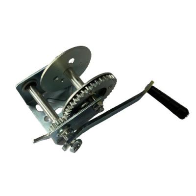 China Heavy Duty Marine Trailer Hand Winch 600lbs Capacity Zinc Plated Corrosion Resistant for sale