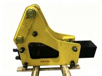 China SB40 4-7 Ton Excavator Hydraulic Breaker Triangle for Construction for sale