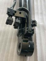 China Hyundai R225-7 Arm Cylinder Assembly  OEM-Spec Double-Acting Stick Cylinder for 22-Ton Excavators R225LC-7  R225NLC-7 for sale