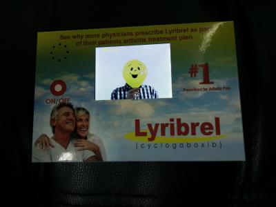 China CMYK Promotional LCD Video Brochure Greeting Card With Rechargeable Battery for sale