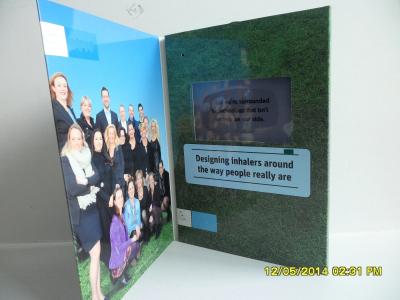 China Matt / Glossy Lamination LCD Birthday Card , Personalized LCD Video Mailer for sale