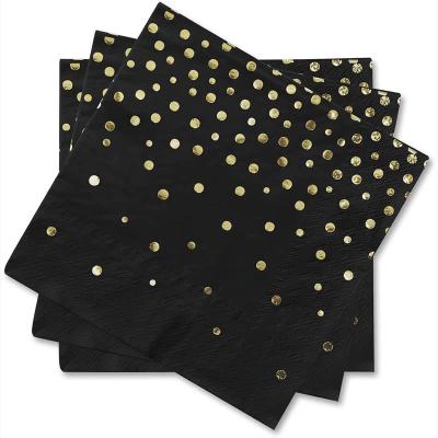 China Eco Friendly 3 Ply Foil Paper Napkins 33x33cm Biodegradable Dinner Napkins for sale