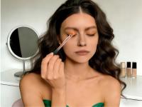 China 5Pcs Professional Makeup Brush Set with Gradient Aluminum Handle and High-Density Nylon Bristles for Full Face Application for sale