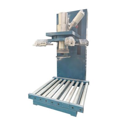 China Automatic Ton Bag Packaging Machine DCS-1000 with 300-2000kg Capacity and ±0.2% Precision for Industrial Materials for sale