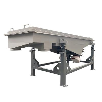 China Durable Linear Vibrating Screen with Multiple Layers for Granular and Powdered Material Separation in Various Industrial Applications for sale