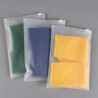 China Custom Frosted PE Zipper Bags for T-Shirts & Swimwear - Recyclable Packaging with Custom Logo & Thickness Options for sale