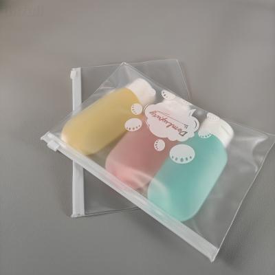 China Custom Zipper Top Cosmetic Plastic Packaging Bags - EVA Material, Standard Thickness, MOQ 100 Units for sale