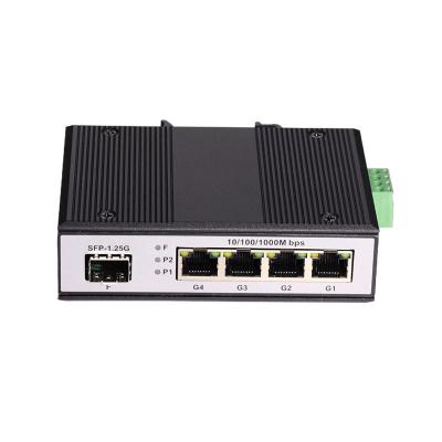 China Unmanaged Industrial POE Switch 10/100/1000Mbps 1 SFP 4 PoE RJ45 Fiber Ethernet Switch for sale
