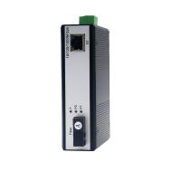 China IP40 DIN Rail Industrial POE Switch Gigabit 1 SC Fiber 1 RJ45 PoE Fiber Media Converter for sale