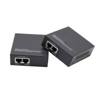 China 100 Mbps Fiber Media Converter 1 SC Fiber 2 RJ45 Long Distance Ethernet To Fiber Converter for sale
