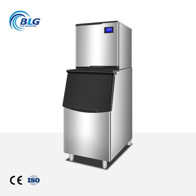 China BLG 200kg Daily Output Water-Cooled Chewing Ice Machine 220V Automatic with 560×840×1600mm Dimensions for sale
