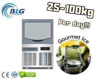 China 50kg/Day Commercial Gourmet Clear Ice Machine with 220V 340W Power and Remote Monitoring for Bars & Catering for sale
