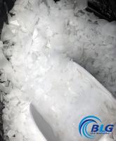 China BLG 1 Ton 380V Stainless Steel Air-Cooled Commercial Flake Ice Machine with 470kg Storage for Marine Use for sale