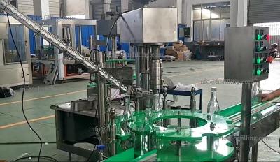 China 40 Bottles/Min Screw Capping Machine for sale