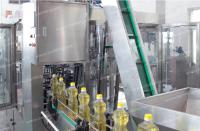 China Plastic PET Bottle SS304 Automatic Oil Filling Machine 18000bph for sale