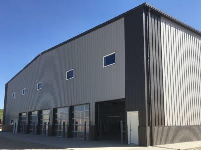 China Bolt Connection Steel Structure Warehouse Kit with Galvanized C/Z Purlin and Sandwich Panel Roofing - 30-45 Day Delivery for sale