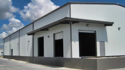 China Q235B Q355B Steel Structure Warehouse with EPS Glass Wool Insulation - 50 Year Lifespan Custom Industrial Building for sale