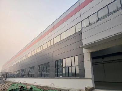 China Pre Engineered Steel Building Prefabricated Metal Building Kits Q355 20m Span for sale
