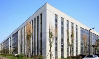 China Q355B Multi Storey Steel Frame Building with 50-Year Service Life and Bolt Connection Structure for sale