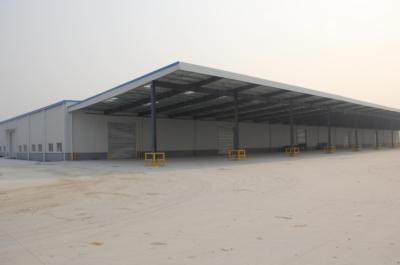 China Prefabricated Steel Structure Building Q235 H Beam EPS Sandwich Panel Roofing Workshop for sale