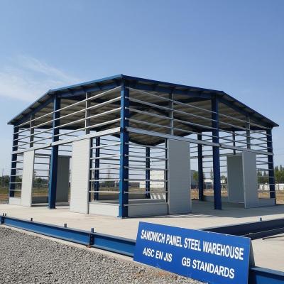 China Steel Structure Warehouse with Sandwich Panel Roof and Wall AISC EN JIS GB 25-50 Year Lifespan for sale