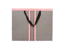 China Custom C1S C2S Paper Gift Bags with Satin Handle 260x200x80mm Offset Printing for sale