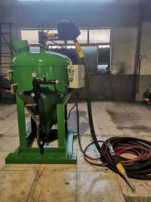 China Wet Dustless Portable Sand Blasting Machine High Pressure 1 - 30 Cuft for sale