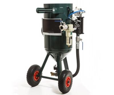 China Harbor Freight Pressure Pot Sandblaster Mobile Manual Sand Blast Equipment for sale