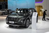 China Multi-function Steering Wheel Compact SUV 2024 Beijing Hyundai Tucson 5-door 5-seater for sale