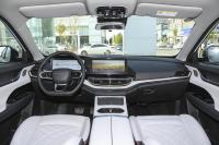 China Deposit Chery EQ7 2023 5 Door 5 Seats Midsize SUV EV Car RHD with 4 Airbags and 4 Month for sale