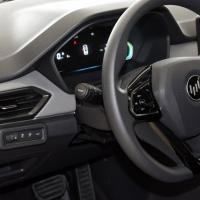 China WM E.5 Sedan Electric Car EPS Steering and Driver's Side Sun Visor for Smooth Driving for sale