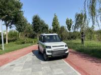 China Small Size 1500kw Motor Integrated Front Axle Electric Car for Short Range City Travel for sale