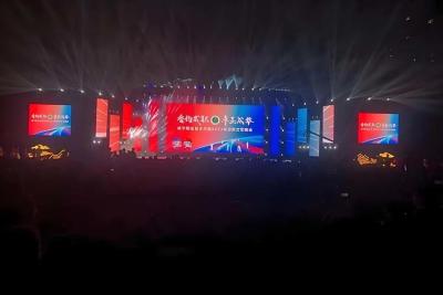 China P2.6 Indoor Rental LED Display Ultra-High Refresh Rate 7680Hz Lightweight 5-7.5kg Design for Stage & Events for sale