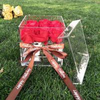 China Detachable Acrylic Display Box Clear Acrylic Rose Flower Box Eternal Life Storage for sale
